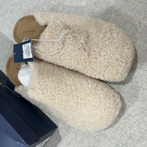 Universal Thread | Shoes | Universal Thread Bev Flats Sherpa Slip On ...